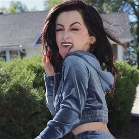 Tiny Texie Contact Info Find Influencer Numbers Address Email In 1