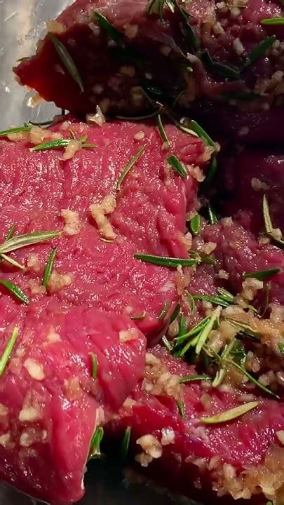 Стейк 🥩 из кенгуру полное видео по ссылке в комментарии ⬇️ Youtube