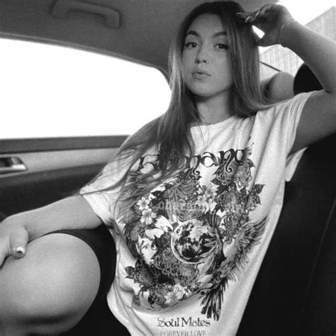 Awitpritania Pritania Awit • Threads Say More