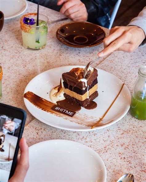 Tiktok Has Revived The Theatrical Tableside Restaurant Experience