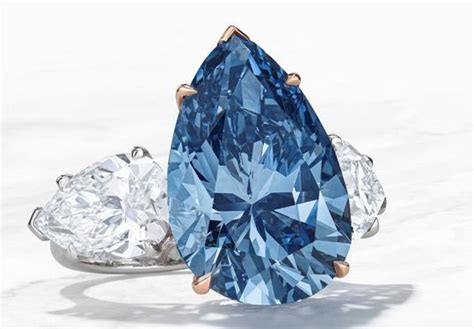 올해 가장 비싸게 팔린 푸른 다이아몬드 낙찰가는 전자신문