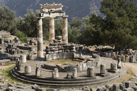 Oracle Of Delphi One Of The Greatest Sources For Greek Mythology Wiki Fandom