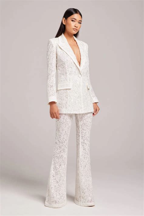 Pin By Drush Drush On Get Flared 65 Lace Suit Outfits White Blazer