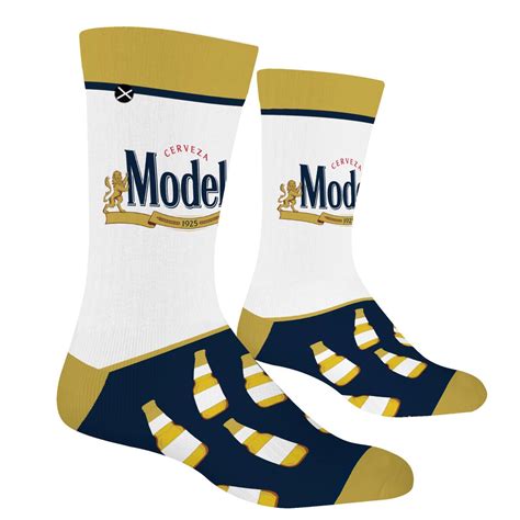 Modelo Bottles Socks And Bottoms