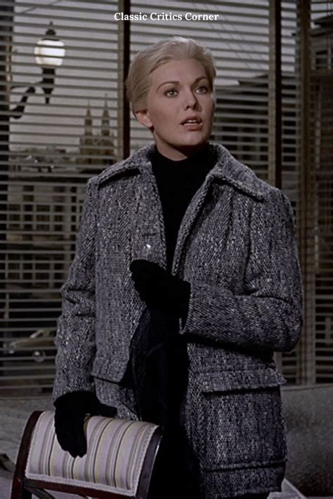 Kim Novaks Wardrobe In Vertigo Makes Her The Ultimate Hitchcock Blonde