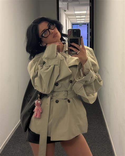 Kylie Jenner Perfects Transeasonal Style In Cropped Trench Coat