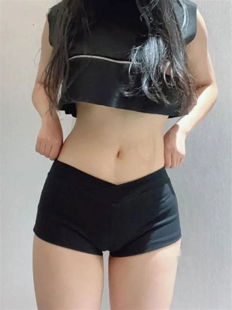 Womengaga Simple Black Dance Fitness Running Ultra Short Sports Casual