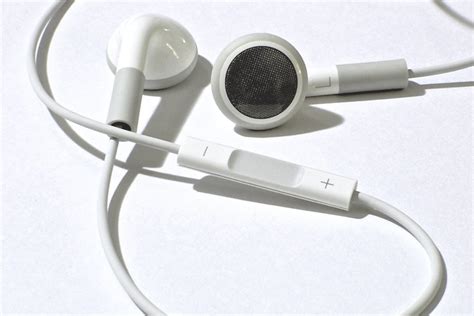 How Do Headphones Work