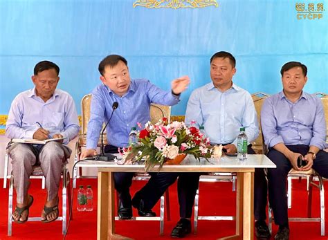 ឯកឧត្តម ហេង ណន បាននាំយកអំណោយដ៍ថ្លៃថ្លារបស់ឯកឧត្តមបណ្ឌិត ហ៊ុន ម៉ាណែត និងលោកជំទាវ ពេជ ចន្ទមុន្នី