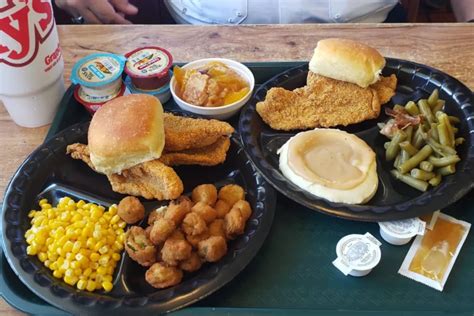 Shady Maple Breakfast Hours Menu And Prices 2025