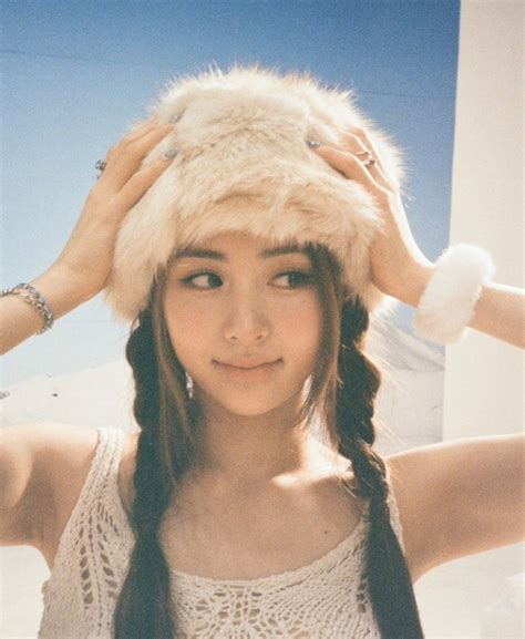 Blip 윤진 사진 모음 💗 저장하실때 댓글하트