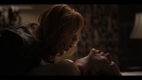 Christina Hendricks Hannah Einbinder Siri