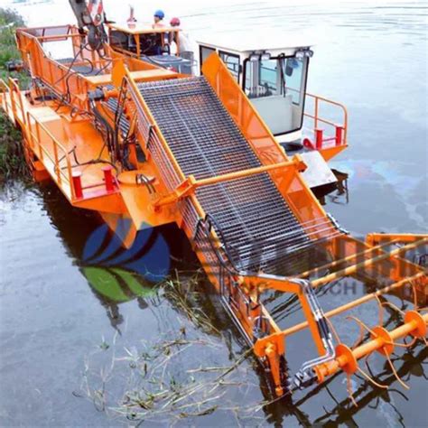 High Efficiency Aquatic Weed Harvester River Cleaning Machine Trash