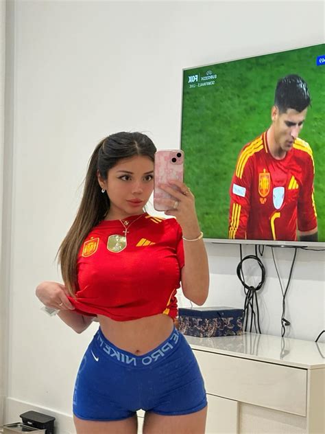 Katiana Kay Katiana On Threads