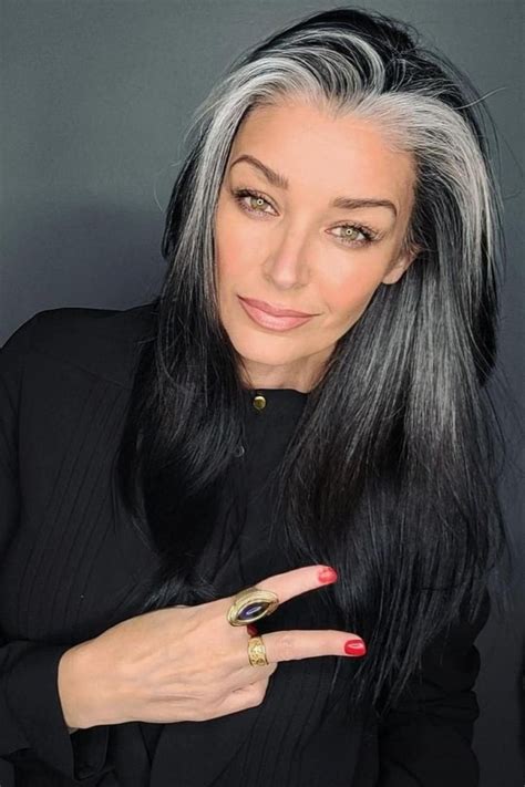 Jennifer S Gorgeous Gray Hair Transition Artofit