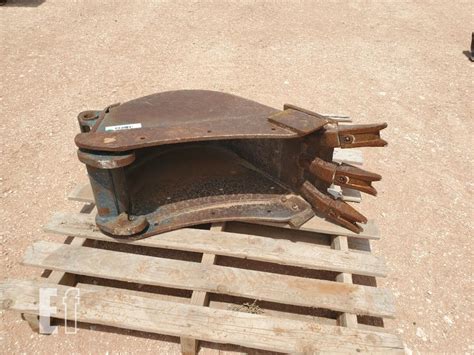 Bobcat 13 229cuft Digging Bucket Bucket Other Online Auctions