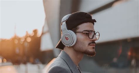 Tips Memilih Headset Bluetooth Sesuai Kebutuhan Jete