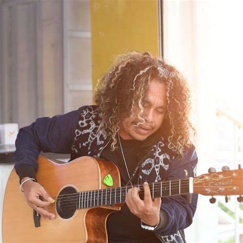 Yusten Kaesmetan Official Youtube