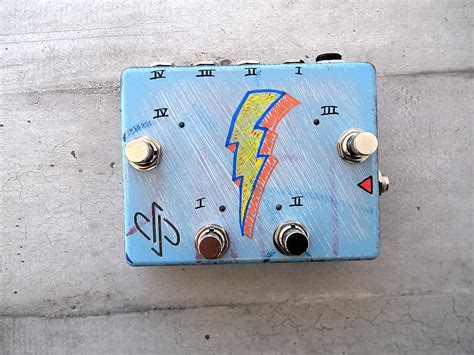 Dpfx Pedals 4 Way Splitter Switcher All Outputs Isolated Reverb