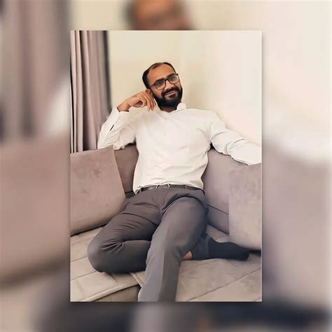 𝕾𝖆𝖛𝖆𝖓 Savan Kansagara • Threads Say More