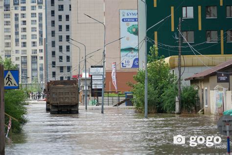 ФОТО Сэлбэ голын эрэг дагуух нөхцөл байдал хүнд байна