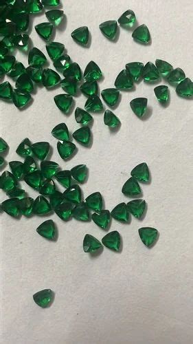 Green Glass Nano Gemstone For Jewellery Size Mossanite At ₹ 100