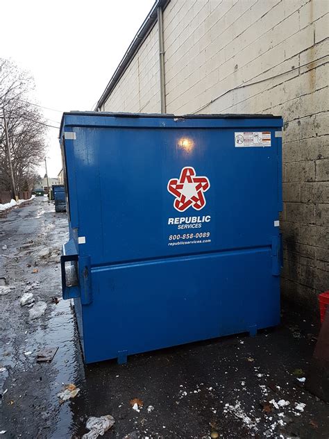 Republic Services 8yd Dumpster This Indian Restaurant Had … Flickr