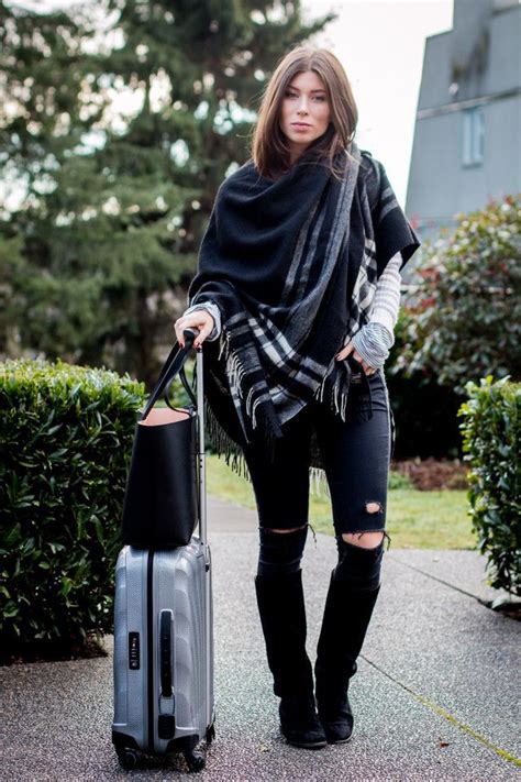 Outfit Black Shopper Tote Bikinis And Passports Bloglovin