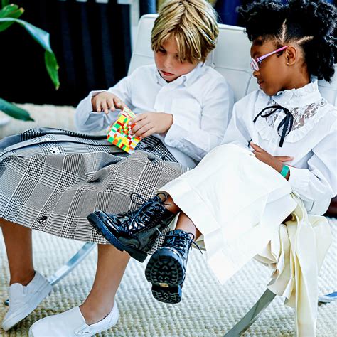 Guru Terry Singh 360 Magazine Green Design Pop News