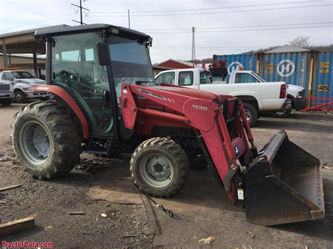 Massey Ferguson 1552 Tractor Photos Information