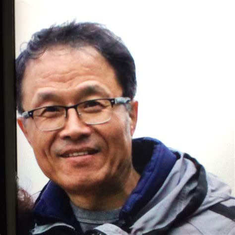 Seok Soon 1989년 4월 20일과 비교해서 증가한 곳초록 색이 감소한 곳붉은 색이나 별 차이가 없습니다 이 기간 이산화탄소는 약 20 증가했습니다