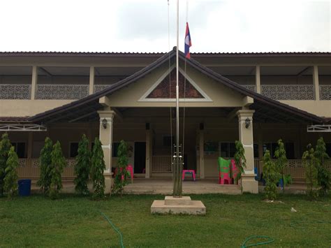 ໂຮງຮຽນ ໂຮງຮຽນ ສີປະເສີດ ລ້ຽງເດັກ ອະນຸບານ ປະຖົມສົມບູນ