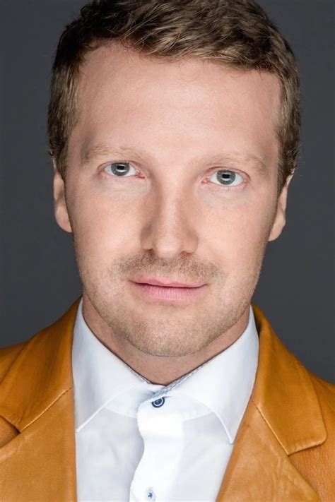 Stanislav Shirin Biographie News Photos Vidéos Et Avis