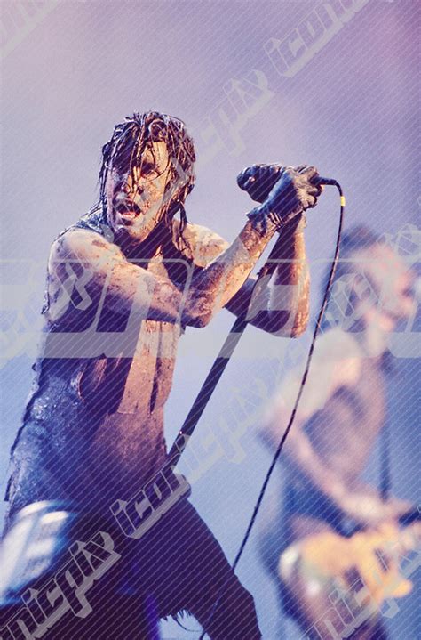 Nine Inch Nails Live Wallpaper