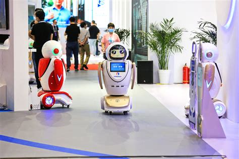 New Customised Tray Delivery Robots Screen Controlled Robots