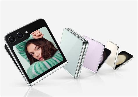 Customer Reviews Samsung Galaxy Z Flip GB Graphite Verizon SM F UZAEVZW Best Buy