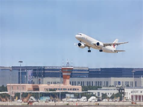 C919 нисэх онгоц Шанхай Чэнду чиглэлд нислэг үйлдэнэ