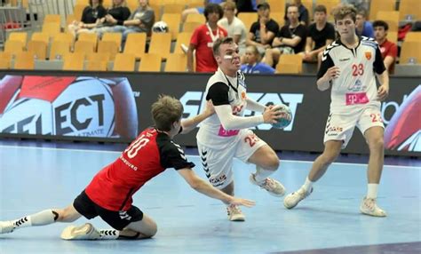 Стружанецот Шулески го засили Тиквеш ЈАВИ СЕ ЈУЖНА