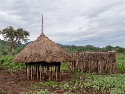 The Menit Tribe The Nuba Of Ethiopia