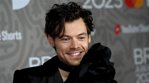 Harry Styless Pleasing Will Debut 3 New Fragrances In October