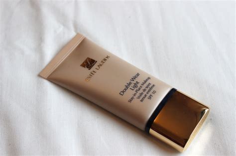 Estee Lauder Double Wear Light Review Acne | Shelly Lighting