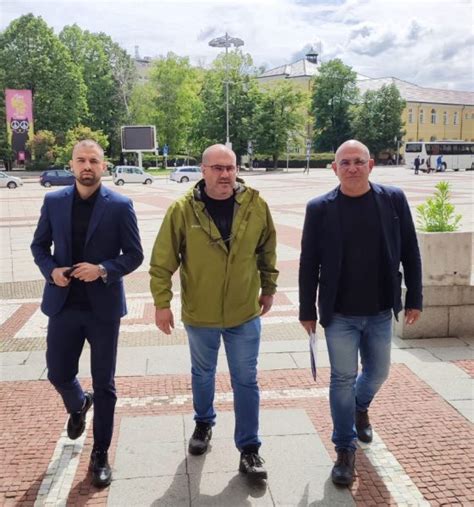 ГЕРБ Габрово регистрира листата си за депутати с водач Томислав Дончев Gabrovo News