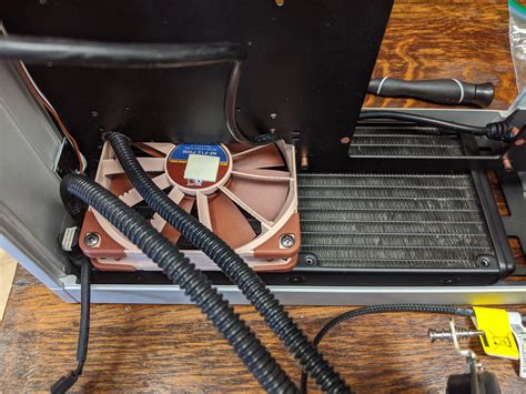 Modded My Case To Fit A 240mm Aio With A Medium Tophat R Louqe