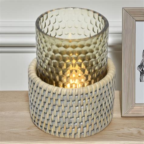 RATTAN ISLAND RATTAN RECT STORAGE BASKET WITH INSERT HANDLE SMAL L