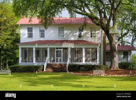Flannery Oconnor Museum Hi Res Stock Photography And Images Alamy