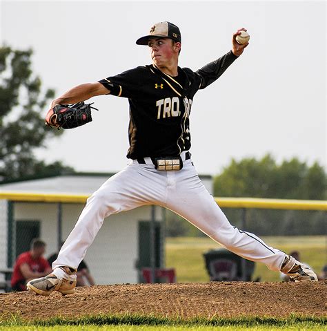 Siegert Three Peats For Trojans News Sports Jobs Times Republican