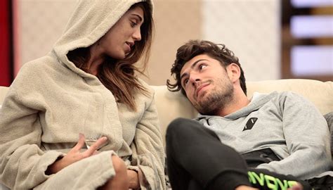 Gf Vip News Cecilia E Ignazio Sesso Orale Nellarmadio Arriva La Squalifica