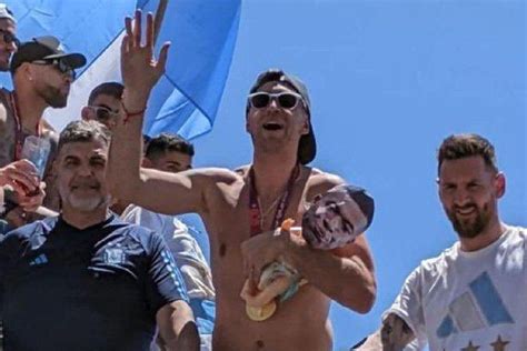 Indigno Y Vulgar La Ministra Francesa De Deportes Critica A