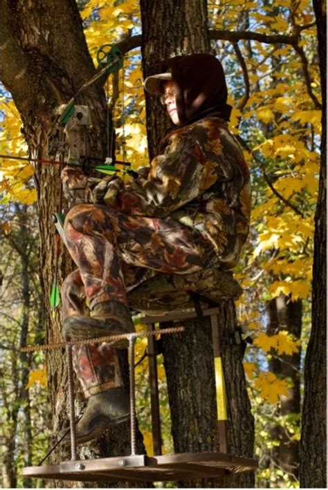 Tree Stand Hunting Tips Pros And Cons Of Tree Stands
