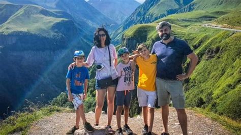 შოვში დაღუპულებს შორის ზაზა მესხის ცოლი იდენტიფიცირებულია დანარჩენების ძებნა გრძელდება